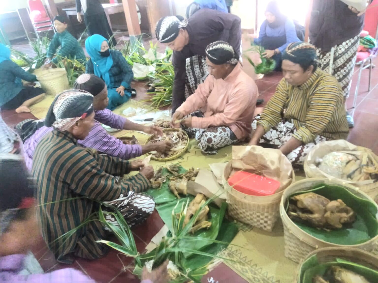 Memahami Arti dan Makna Adat Tradisi Kenduri Bagi Masyarakat Jawa Di ...