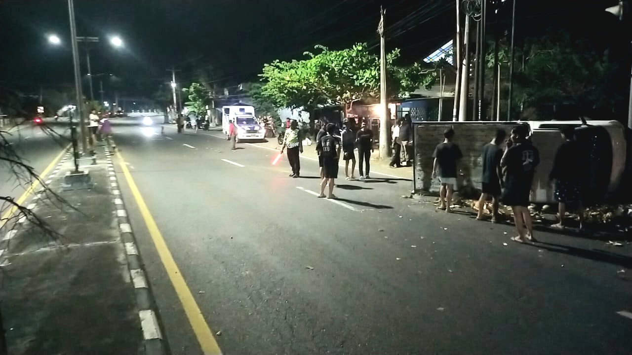 Kecelakaan Tunggal di Jalan Yogyakarta-Wates, Satu Orang Dirawat di ...
